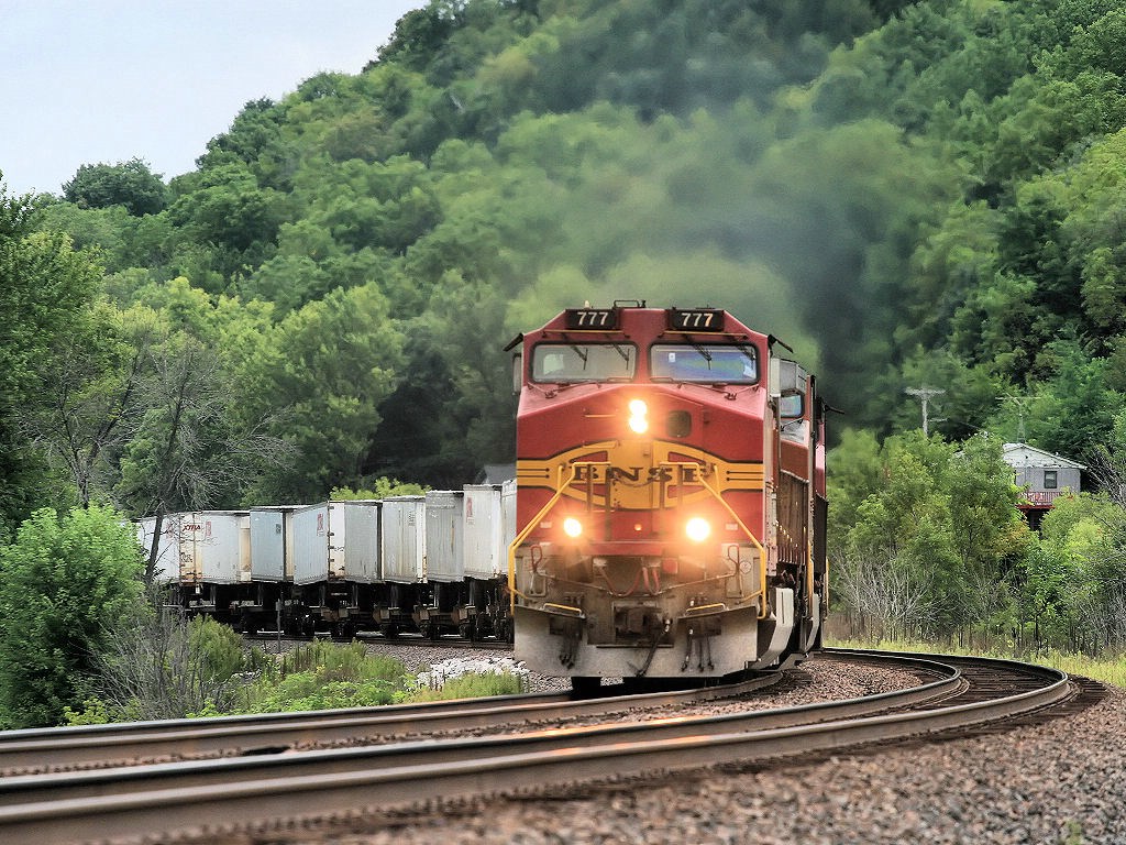 BNSF 777